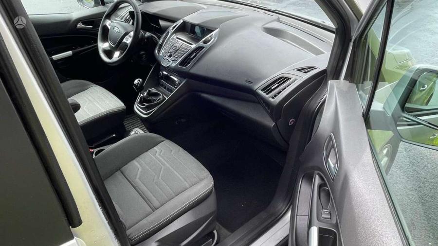 Pelēks Ford tourneo-connect 2014 Kauņa, ar dzinēja tilpumu 1.56 L un nobraukumu 265 tūkst. km par 6300 €, foto 6 vietnē AUTOMOTO.COM.LV