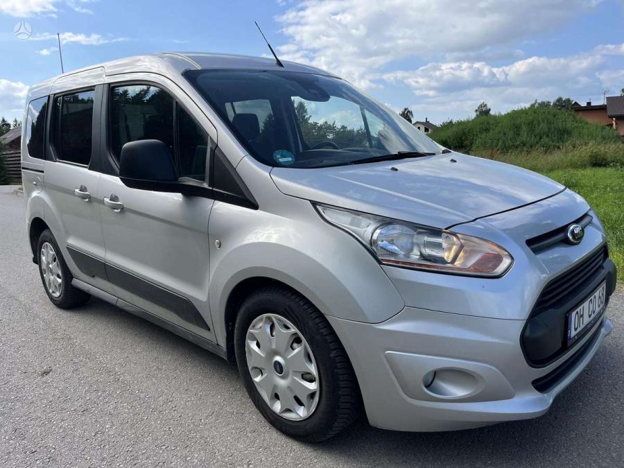 Grey Ford tourneo-connect 2014 in Plunge, with an engine capacity of 1.56 L and mileage of 156 thousand km for 6500 €, photo 3 on AUTOMOTO.COM.LV