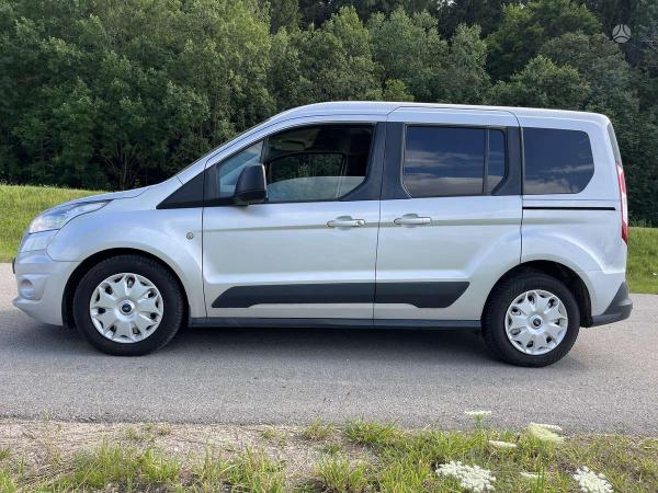 Grey Ford tourneo-connect 2014 in Plunge, with an engine capacity of 1.56 L and mileage of 156 thousand km for 6500 €, photo 7 on AUTOMOTO.COM.LV