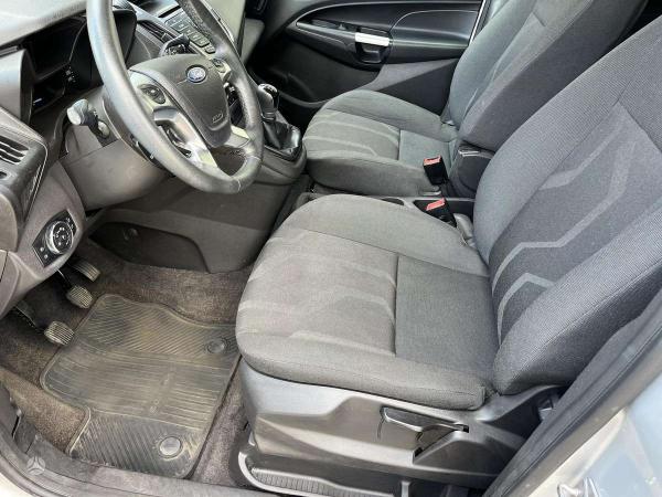 Grey Ford tourneo-connect 2014 in Plunge, with an engine capacity of 1.56 L and mileage of 156 thousand km for 6500 €, photo 9 on AUTOMOTO.COM.LV