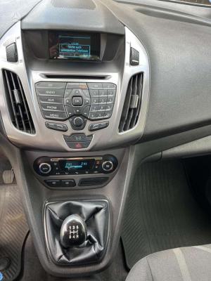 Grey Ford tourneo-connect 2014 in Plunge, with an engine capacity of 1.56 L and mileage of 156 thousand km for 6500 €, photo 16 on AUTOMOTO.COM.LV