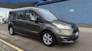 Grey Ford tourneo-connect 2015 in Marijampole, with an engine capacity of 1.50 L and mileage of 220 thousand km for 9400 €, photo 5 on AUTOMOTO.COM.LV