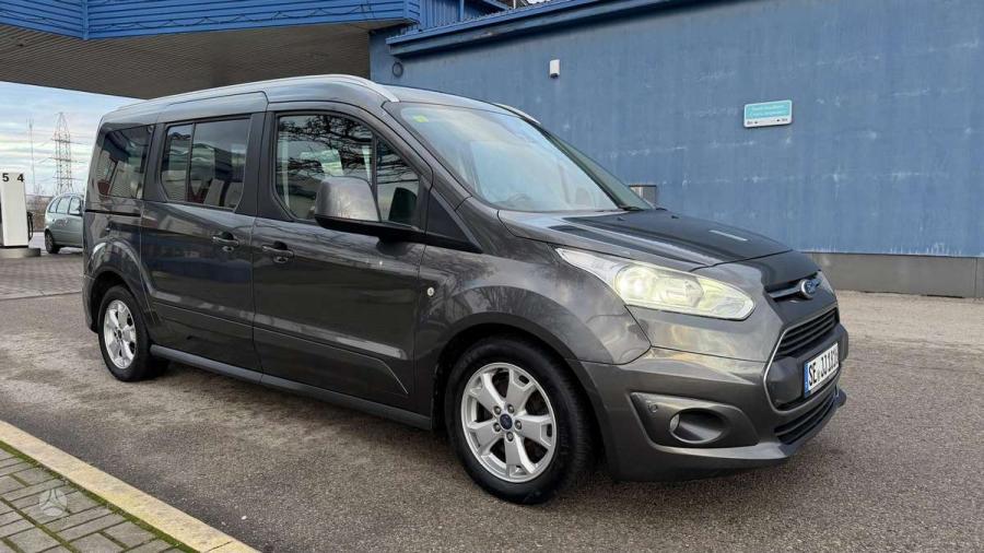Pelēks Ford tourneo-connect 2015 Marijampole, ar dzinēja tilpumu 1.50 L un nobraukumu 220 tūkst. km par 9400 €, foto 5 vietnē AUTOMOTO.COM.LV