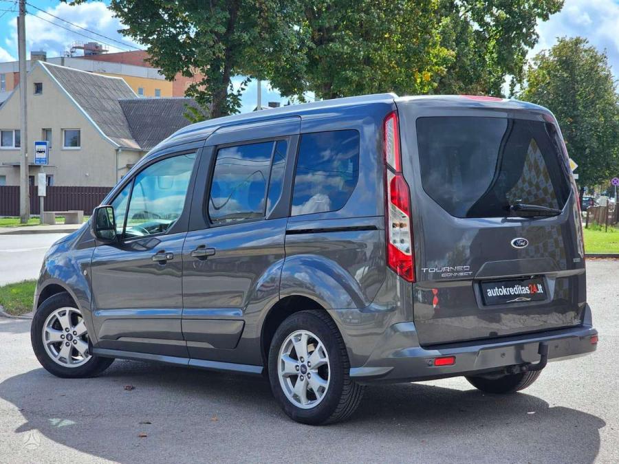 Pelēks Ford tourneo-connect 2015 Šauļi, ar dzinēja tilpumu 1.00 L un nobraukumu 195 tūkst. km par 5750 €, foto 9 vietnē AUTOMOTO.COM.LV
