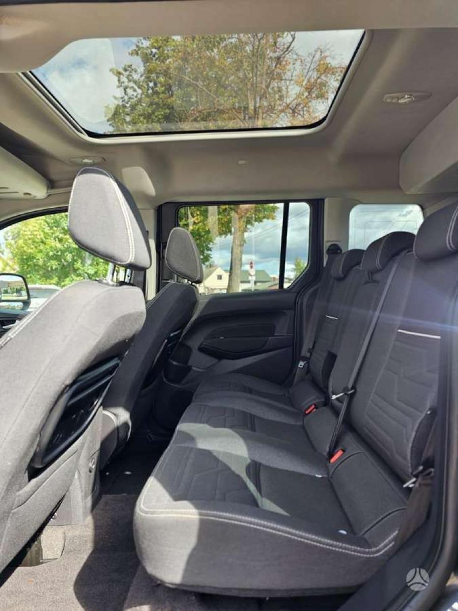 Pelēks Ford tourneo-connect 2015 Šauļi, ar dzinēja tilpumu 1.00 L un nobraukumu 195 tūkst. km par 5750 €, foto 17 vietnē AUTOMOTO.COM.LV