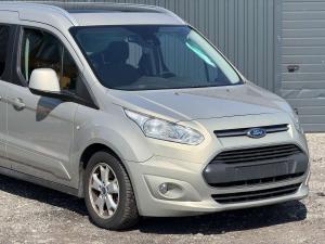 Pelēks Ford tourneo-connect 2016 Kauņa, ar dzinēja tilpumu 1.50 L un nobraukumu 369 tūkst. km par 3200 €, foto 3 vietnē AUTOMOTO.COM.LV