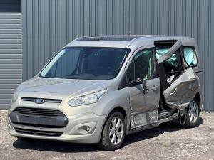 Pelēks Ford tourneo-connect 2016 Kauņa, ar dzinēja tilpumu 1.50 L un nobraukumu 369 tūkst. km par 3200 €, foto 4 vietnē AUTOMOTO.COM.LV