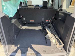 Pelēks Ford tourneo-connect 2016 Kauņa, ar dzinēja tilpumu 1.50 L un nobraukumu 369 tūkst. km par 3200 €, foto 12 vietnē AUTOMOTO.COM.LV