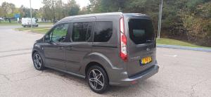 Pelēks Ford tourneo-connect 2016 Kauņa, ar dzinēja tilpumu 1.56 L un nobraukumu 285 tūkst. km par 6600 €, foto 6 vietnē AUTOMOTO.COM.LV