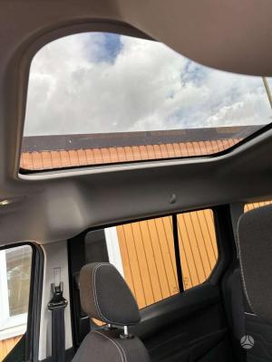 Pelēks Ford tourneo-connect 2017 Kauņa, ar dzinēja tilpumu 1.50 L un nobraukumu 242 tūkst. km par 7990 €, foto 7 vietnē AUTOMOTO.COM.LV