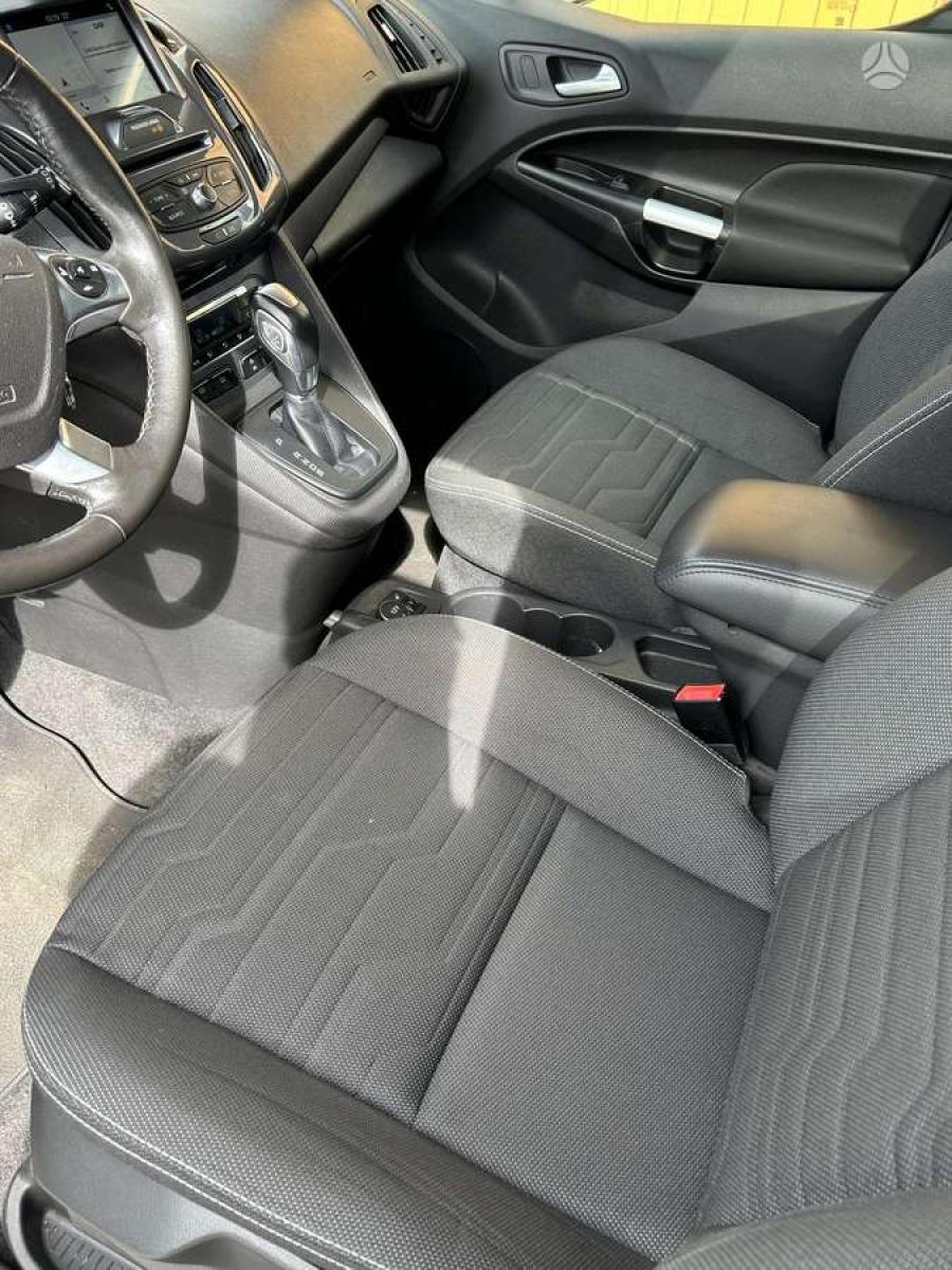Pelēks Ford tourneo-connect 2017 Kauņa, ar dzinēja tilpumu 1.50 L un nobraukumu 242 tūkst. km par 7990 €, foto 11 vietnē AUTOMOTO.COM.LV