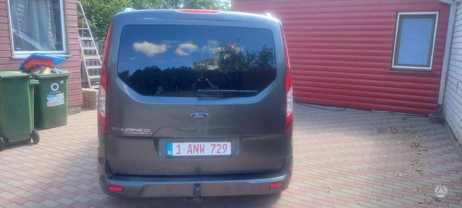 Pelēks Ford tourneo-connect 2018 Kauņa, ar dzinēja tilpumu 1.50 L un nobraukumu 57 tūkst. km par 11350 €, foto 3 vietnē AUTOMOTO.COM.LV