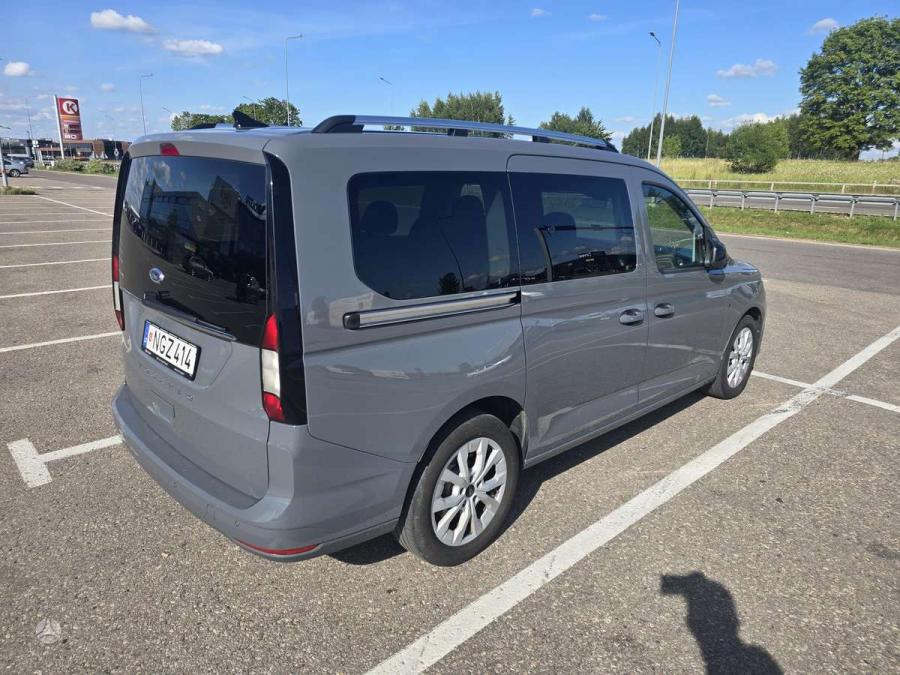 Grey Ford tourneo-connect 2024 in Vilnius, with an engine capacity of 1.50 L and mileage of 87 thousand km for 24500 €, photo 9 on AUTOMOTO.COM.LV