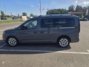 Grey Ford tourneo-connect 2024 in Vilnius, with an engine capacity of 1.50 L and mileage of 87 thousand km for 24500 €, photo 17 on AUTOMOTO.COM.LV
