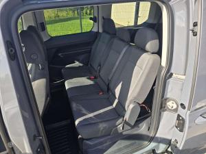 Grey Ford tourneo-connect 2024 in Vilnius, with an engine capacity of 1.50 L and mileage of 87 thousand km for 24500 €, photo 19 on AUTOMOTO.COM.LV