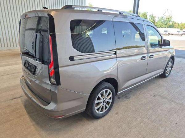 Ford tourneo-connect 2024 in Kaunas on AUTOMOTO.COM.LV Grey Ford tourneo-connect 2024 in Kaunas, with an engine capacity of 1.97 L and mileage of 56 thousand km for 21990 €, photo 6 on AUTOMOTO.COM.LV