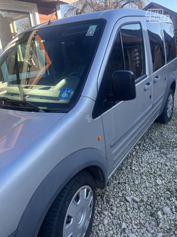 Ford tourneo-connect 2005 Kretinga, ar dzinēja tilpumu 1.80 L un nobraukumu 199 tūkst. km par 3400 €, foto 2 vietnē AUTOMOTO.COM.LV