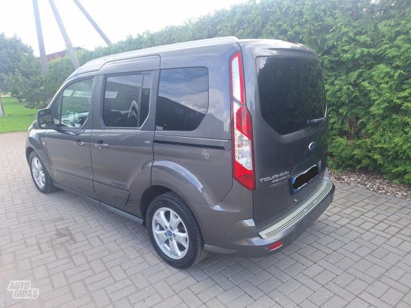 Ford tourneo-connect 2015 in Taurage, with an engine capacity of 1.00 L and mileage of 208 thousand km for 4699 €, photo 4 on AUTOMOTO.COM.LV