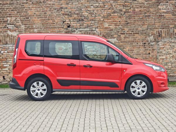 Sarkans Ford tourneo-connect 2014 Viļņa, ar dzinēja tilpumu 1.00 L un nobraukumu 143 tūkst. km par 4200 €, foto 5 vietnē AUTOMOTO.COM.LV