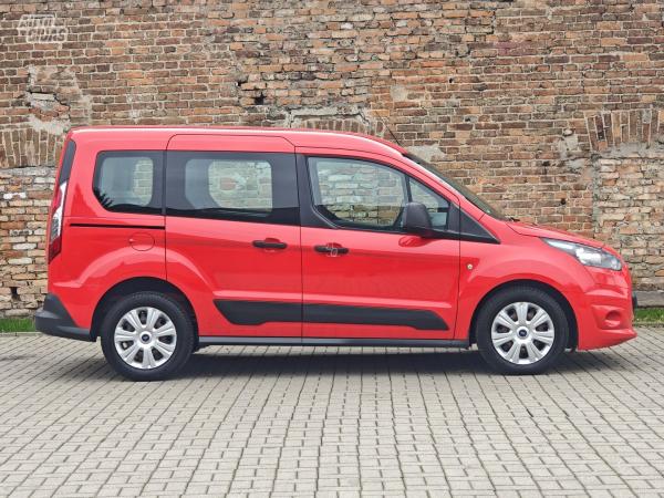 Sarkans Ford tourneo-connect 2014 Viļņa, ar dzinēja tilpumu 1.00 L un nobraukumu 143 tūkst. km par 3899 €, foto 5 vietnē AUTOMOTO.COM.LV