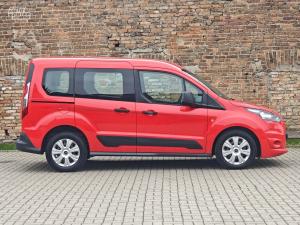 Red Ford tourneo-connect 2014 in Vilnius, with an engine capacity of 1.00 L and mileage of 143 thousand km for 3899 €, photo 6 on AUTOMOTO.COM.LV