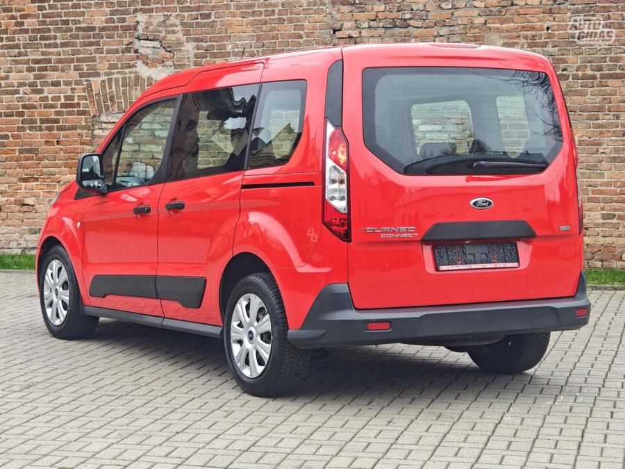 Red Ford tourneo-connect 2014 in Vilnius, with an engine capacity of 1.00 L and mileage of 143 thousand km for 3899 €, photo 10 on AUTOMOTO.COM.LV