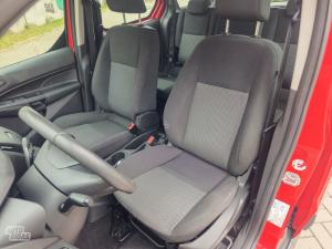 Red Ford tourneo-connect 2014 in Vilnius, with an engine capacity of 1.00 L and mileage of 143 thousand km for 3899 €, photo 19 on AUTOMOTO.COM.LV