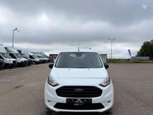 White Ford tourneo-connect 2021 in Vilnius, with an engine capacity of 1.50 L and mileage of 116 thousand km for 16900 €, photo 3 on AUTOMOTO.COM.LV