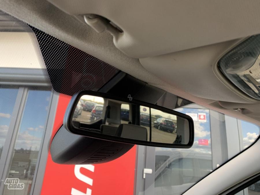 Balts Ford tourneo-connect 2014 Kauņa, ar dzinēja tilpumu 1.60 L un nobraukumu 264 tūkst. km par 5699 €, foto 25 vietnē AUTOMOTO.COM.LV