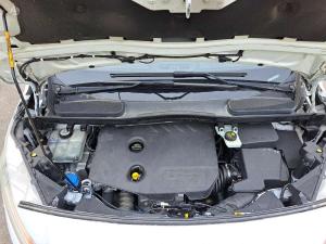 Balts Ford tourneo-connect 2014 Tauragė, ar dzinēja tilpumu 1.56 L un nobraukumu 250 tūkst. km par 5800 €, foto 15 vietnē AUTOMOTO.COM.LV