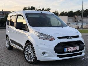 White Ford tourneo-connect 2014 in Raseiniai, with an engine capacity of 1.56 L and mileage of 211 thousand km for 6999 €, photo 3 on AUTOMOTO.COM.LV