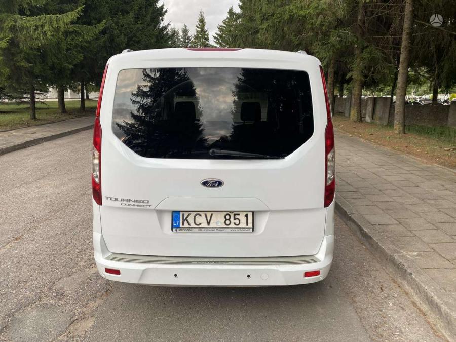 Balts Ford tourneo-connect 2015 Šauļi, ar dzinēja tilpumu 1.50 L un nobraukumu 590 tūkst. km par 3950 €, foto 5 vietnē AUTOMOTO.COM.LV