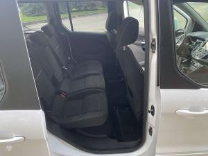 Balts Ford tourneo-connect 2015 Šauļi, ar dzinēja tilpumu 1.50 L un nobraukumu 590 tūkst. km par 3950 €, foto 12 vietnē AUTOMOTO.COM.LV