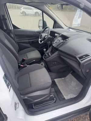 White Ford tourneo-connect 2016 in Marijampole, with an engine capacity of 1.50 L and mileage of 232 thousand km for 7150 €, photo 8 on AUTOMOTO.COM.LV