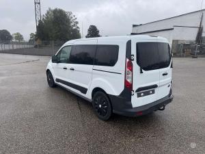 White Ford tourneo-connect 2016 in Marijampole, with an engine capacity of 1.50 L and mileage of 232 thousand km for 7650 €, photo 6 on AUTOMOTO.COM.LV