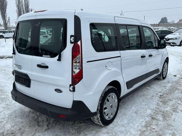 Balts Ford tourneo-connect 2016 Tauragė, ar dzinēja tilpumu 1.50 L un nobraukumu 187 tūkst. km par 6700 €, foto 3 vietnē AUTOMOTO.COM.LV