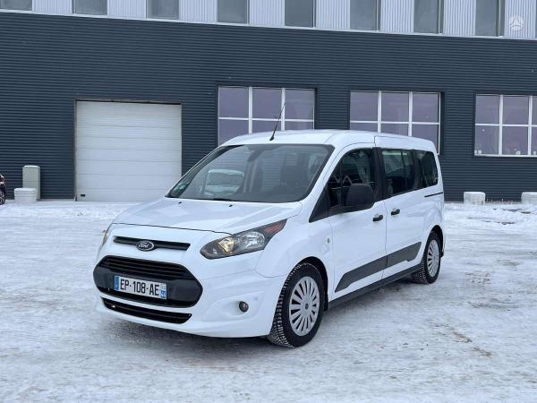 White Ford tourneo-connect 2017 in Taurage, with an engine capacity of 1.50 L and mileage of 234 thousand km for 6750 €, photo 1 on AUTOMOTO.COM.LV