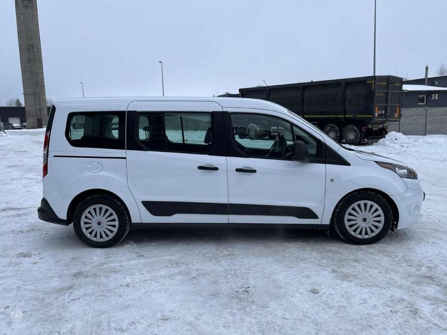 Balts Ford tourneo-connect 2017 Tauragė, ar dzinēja tilpumu 1.50 L un nobraukumu 234 tūkst. km par 6750 €, foto 6 vietnē AUTOMOTO.COM.LV