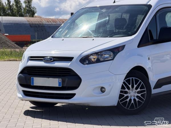 Balts Ford tourneo-connect 2017 Tauragė, ar dzinēja tilpumu 1.50 L un nobraukumu 239 tūkst. km par 6700 €, foto 2 vietnē AUTOMOTO.COM.LV