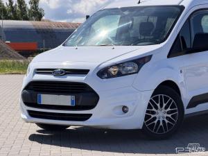 White Ford tourneo-connect 2017 in Taurage, with an engine capacity of 1.50 L and mileage of 239 thousand km for 6700 €, photo 3 on AUTOMOTO.COM.LV