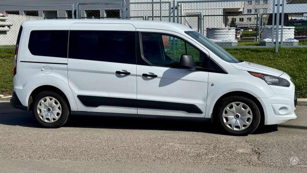 White Ford tourneo-connect 2017 in Klaipeda, with an engine capacity of 1.50 L and mileage of 219 thousand km for 7000 €, photo 4 on AUTOMOTO.COM.LV