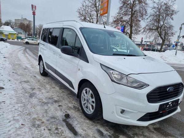 White Ford tourneo-connect 2020 in Kaunas, with an engine capacity of 1.50 L and mileage of 217 thousand km for 9750 €, photo 2 on AUTOMOTO.COM.LV