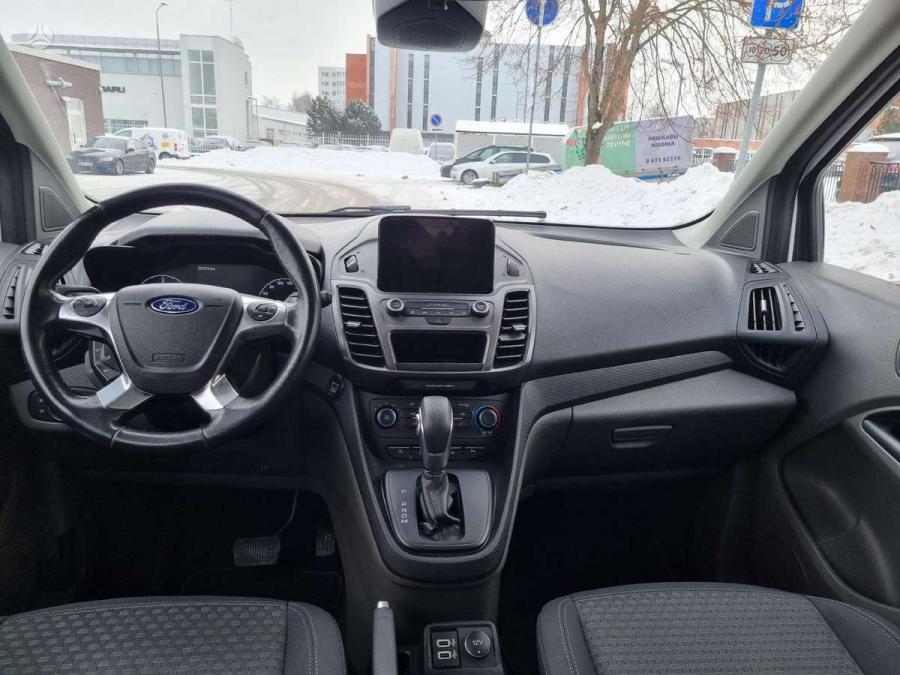 White Ford tourneo-connect 2020 in Kaunas, with an engine capacity of 1.50 L and mileage of 217 thousand km for 9750 €, photo 9 on AUTOMOTO.COM.LV
