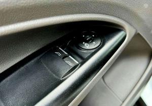 Balts Ford tourneo-connect 2020 Utena, ar dzinēja tilpumu 1.50 L un nobraukumu 157 tūkst. km par 10850 €, foto 27 vietnē AUTOMOTO.COM.LV