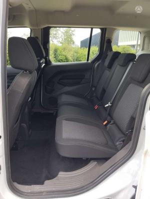 White Ford tourneo-connect 2022 in Vilnius, with an engine capacity of 1.50 L and mileage of 168 thousand km for 11990 €, photo 28 on AUTOMOTO.COM.LV