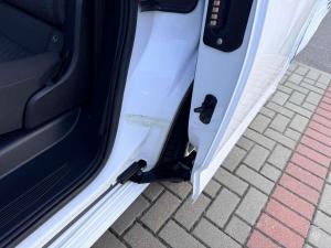 White Ford tourneo-connect 2023 in Kaunas, with an engine capacity of 1.97 L and mileage of 86 thousand km for 16500 €, photo 9 on AUTOMOTO.COM.LV