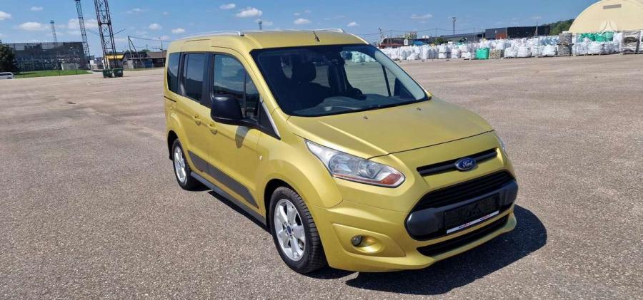 Yellow Ford tourneo-connect 2015 in Kaunas, with an engine capacity of 1.56 L and mileage of 290 thousand km for 6550 €, photo 1 on AUTOMOTO.COM.LV