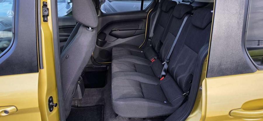 Dzeltens Ford tourneo-connect 2015 Kauņa, ar dzinēja tilpumu 1.56 L un nobraukumu 290 tūkst. km par 6500 €, foto 12 vietnē AUTOMOTO.COM.LV