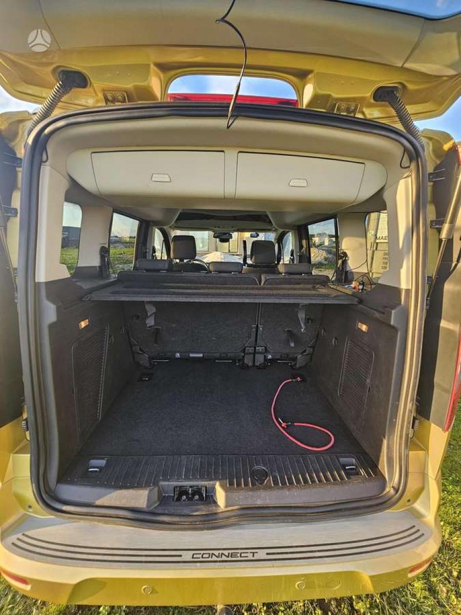 Dzeltens Ford tourneo-connect 2015 Kauņa, ar dzinēja tilpumu 1.56 L un nobraukumu 241 tūkst. km par 6999 €, foto 26 vietnē AUTOMOTO.COM.LV