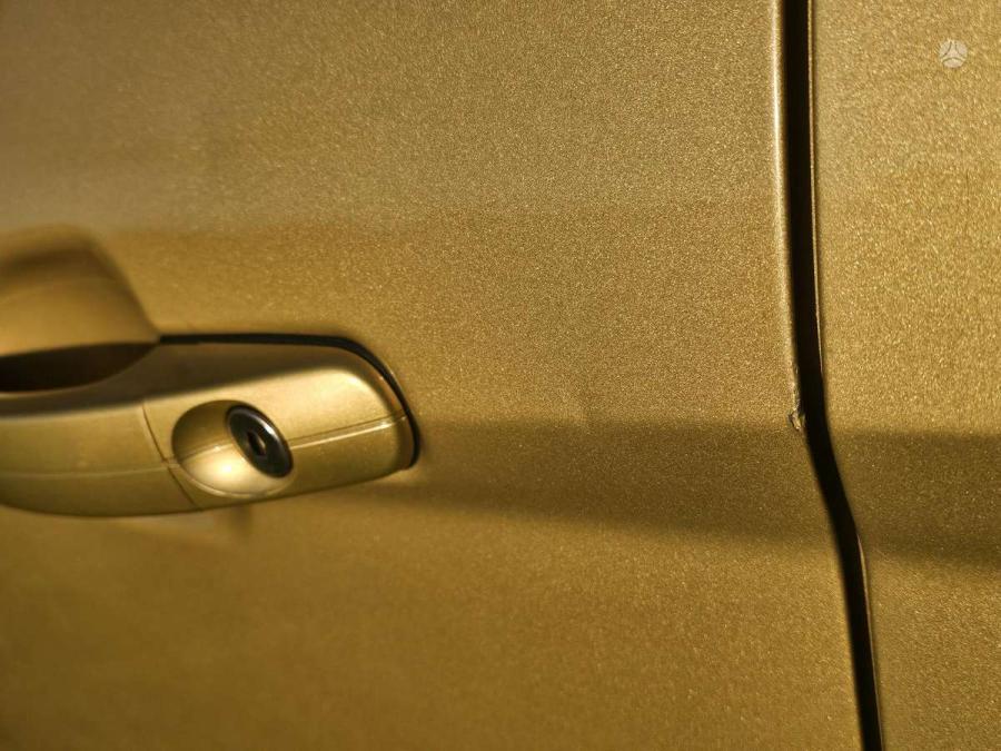 Dzeltens Ford tourneo-connect 2015 Kauņa, ar dzinēja tilpumu 1.56 L un nobraukumu 241 tūkst. km par 6999 €, foto 30 vietnē AUTOMOTO.COM.LV